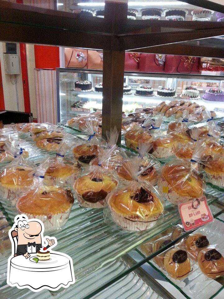 Jasmine Cakery Godean (Cake & Bakery), Yogyakarta, Jl. Kyai Mojo No.89 ...