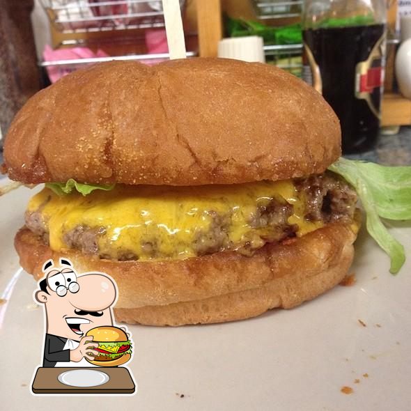 Bridgeview Diner, Mackinaw City - Restaurant menu, prices and reviews
