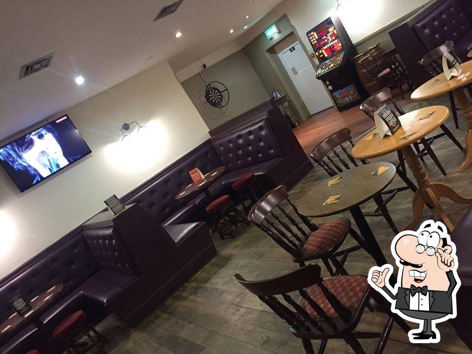 MacAlpine Bar & Function Suite in Dundee - Restaurant reviews