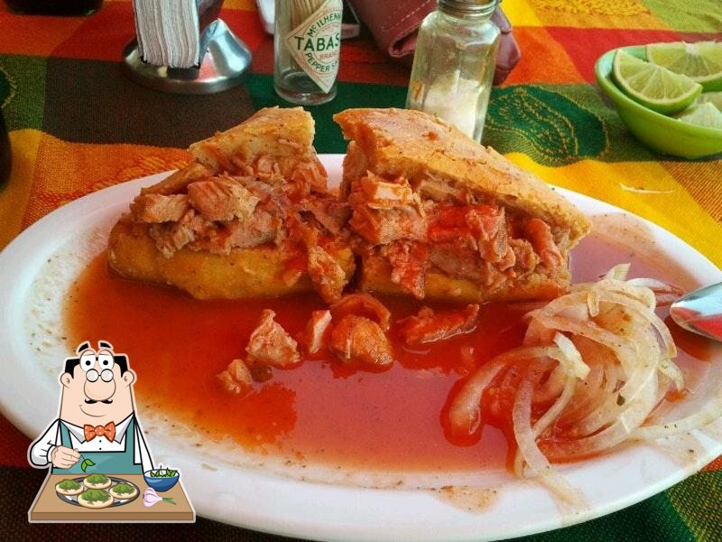 Restaurante Tortas Ahogadas El Chavo, Hacienda Santa Fe - Opiniones del ...