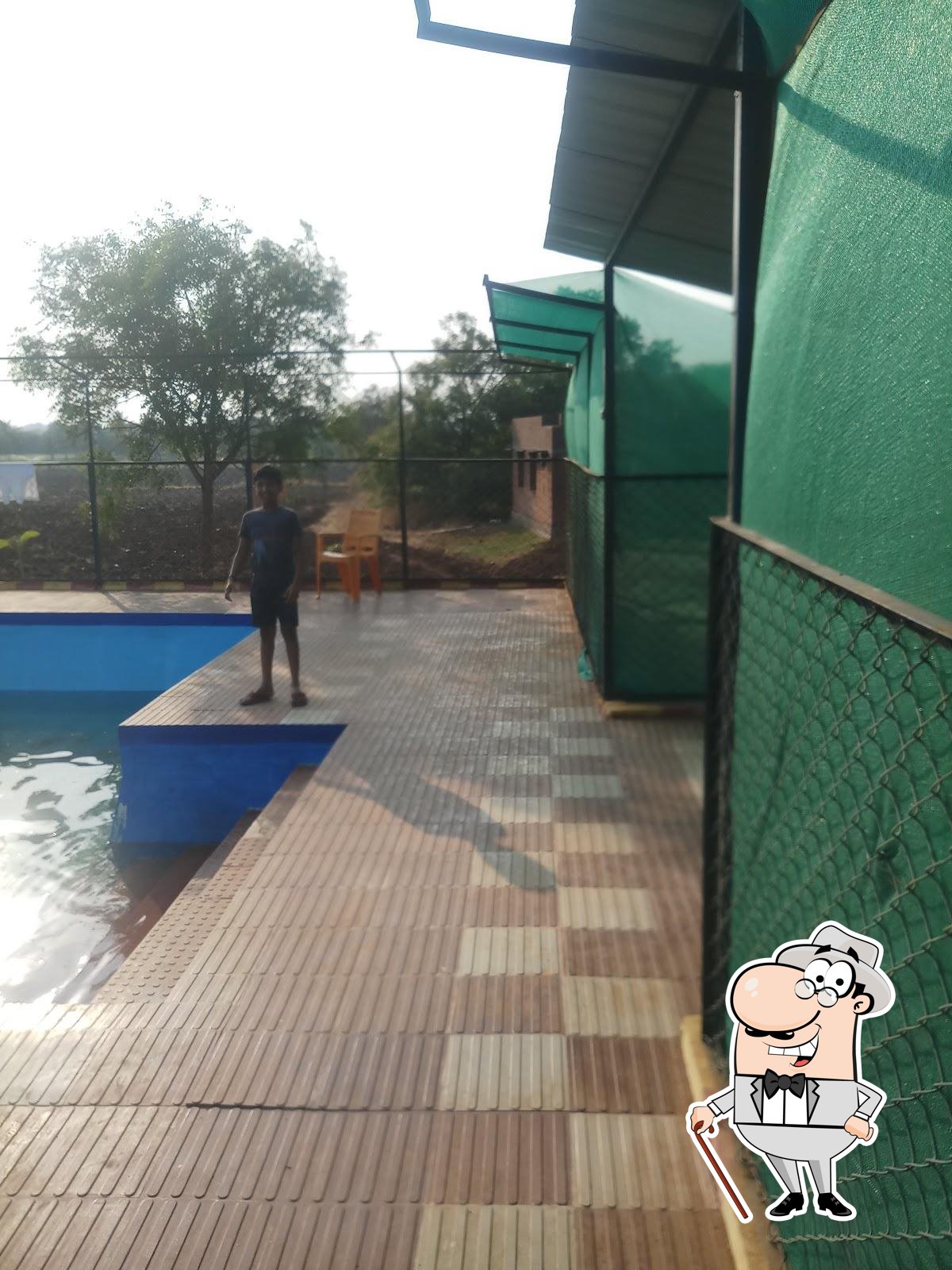 Roti Land Daba Restaurant, Hiriyur - Restaurant reviews