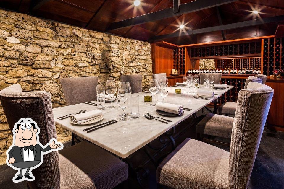 Amelia Park Lodge, Abbey - Restaurant menu, prices and reviews