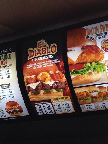 Carta del restaurante Carl's Jr, Ciudad Victoria