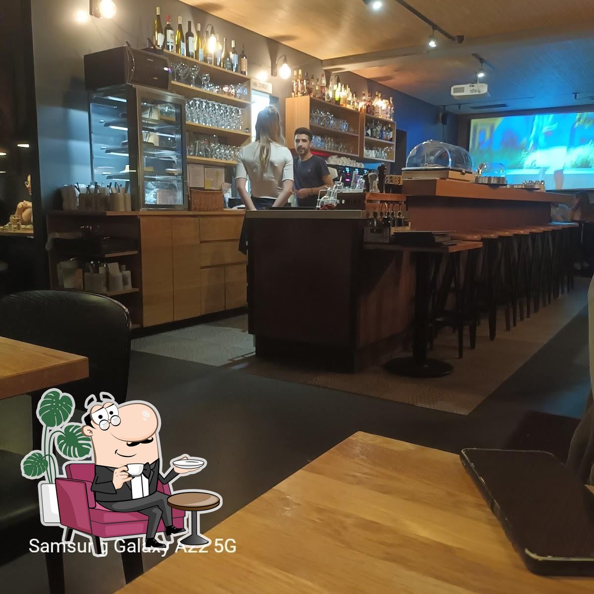 Second Street - Café, Bar & Restaurant, Haar - Speisekarte, Preise und ...