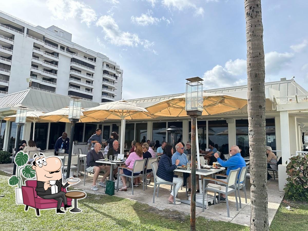 Latitudes, Highland Beach - Restaurant menu, prices and reviews
