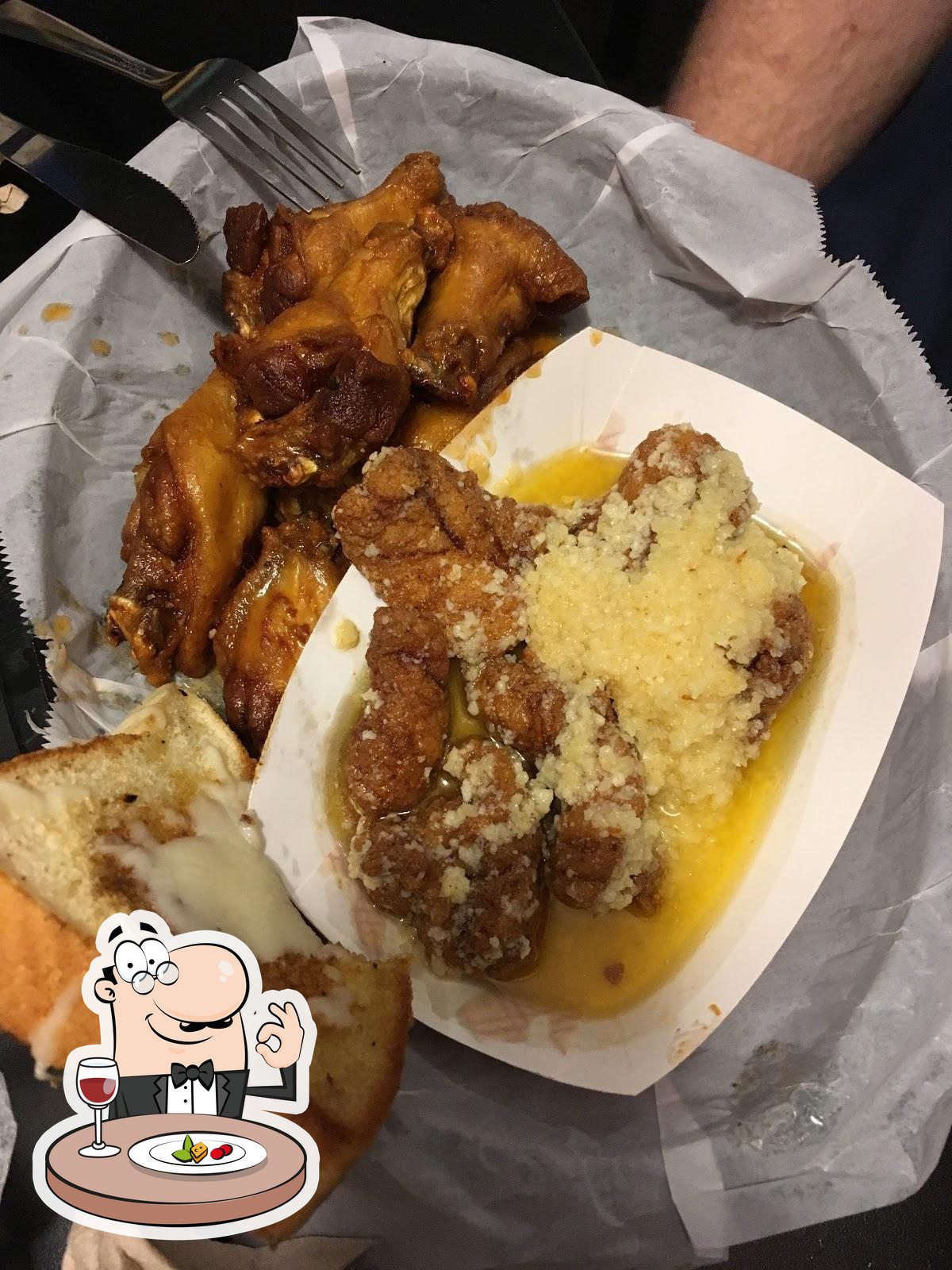 Apex Wings in Apex - Restaurant menu and reviews