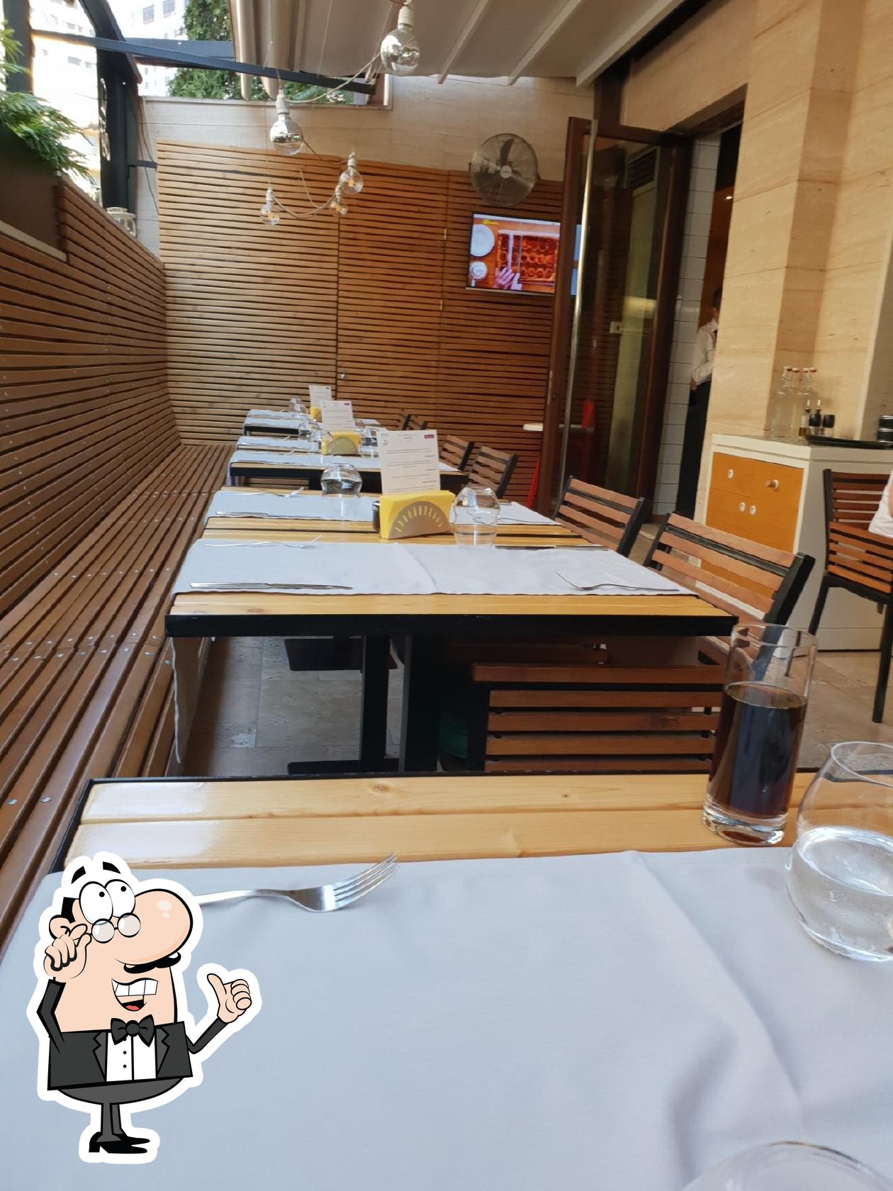 Chef's Restaurant, Sofia, ul. "Lyubata" - Restaurant reviews