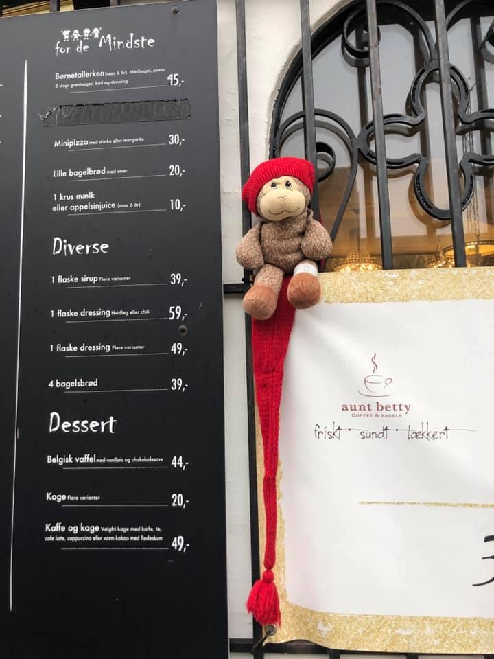 Menu at Aunt Betty pub & bar, Esbjerg, Exnersgade 18