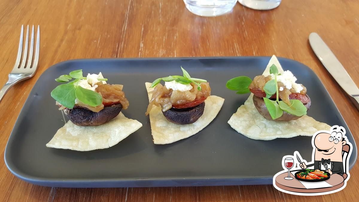 Little Red Fox Eatery in Marcus Hill - Restaurant menu and reviews