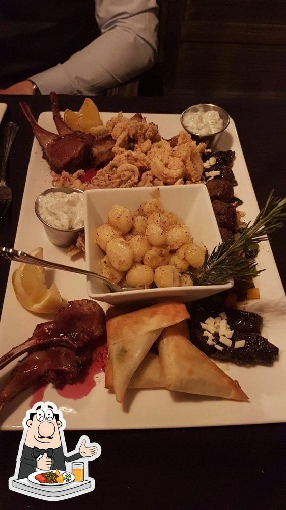 Memories Dining & Bar in Regina - Restaurant reviews