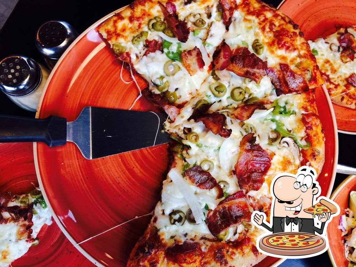 Gabriel Pizza, 2094 Montréal Rd in Ottawa - Restaurant menu and reviews