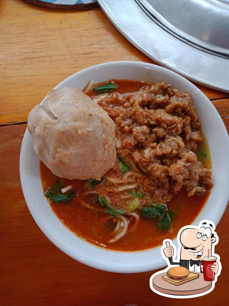 Bakso Krikil Kuah Merah "Euis Lilis Lambar", Индонезия - Restaurant reviews