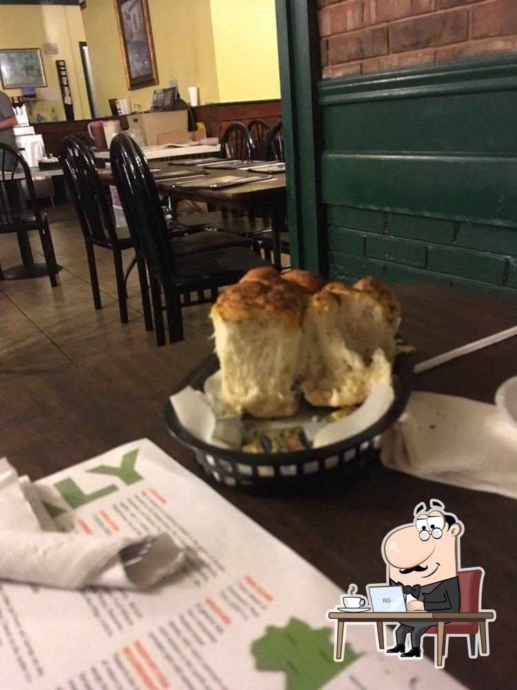 Baris, Waco - Restaurant menu, prices and reviews