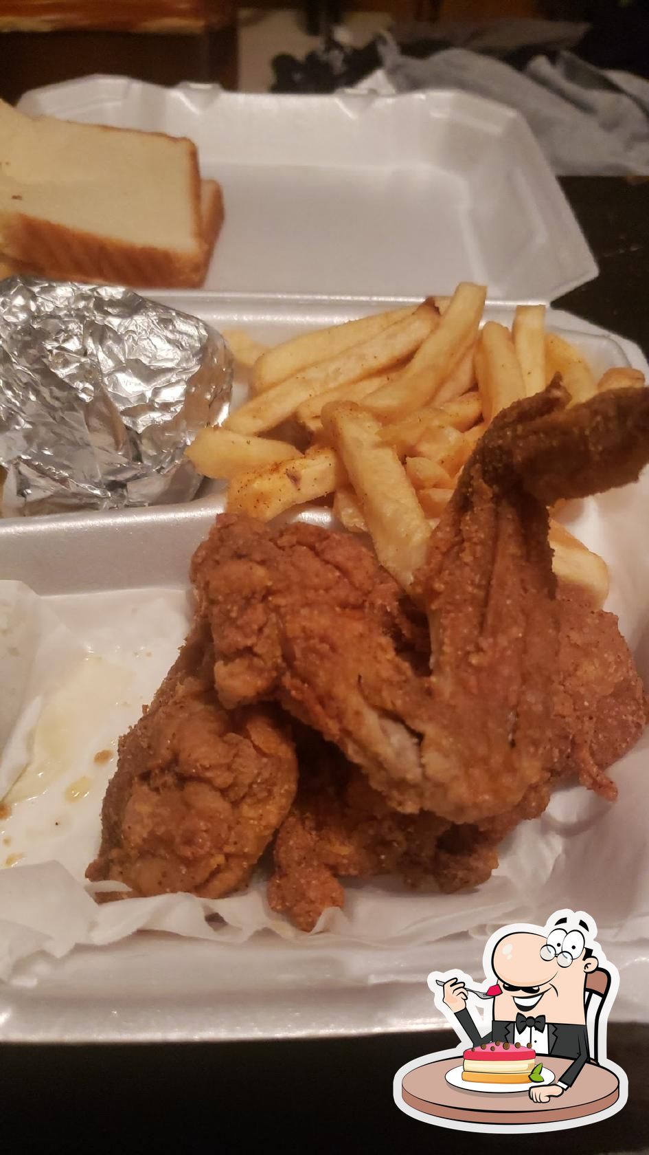 Buster’s Fried Chicken and Funnel Cakes in Longview - Restaurant menu ...