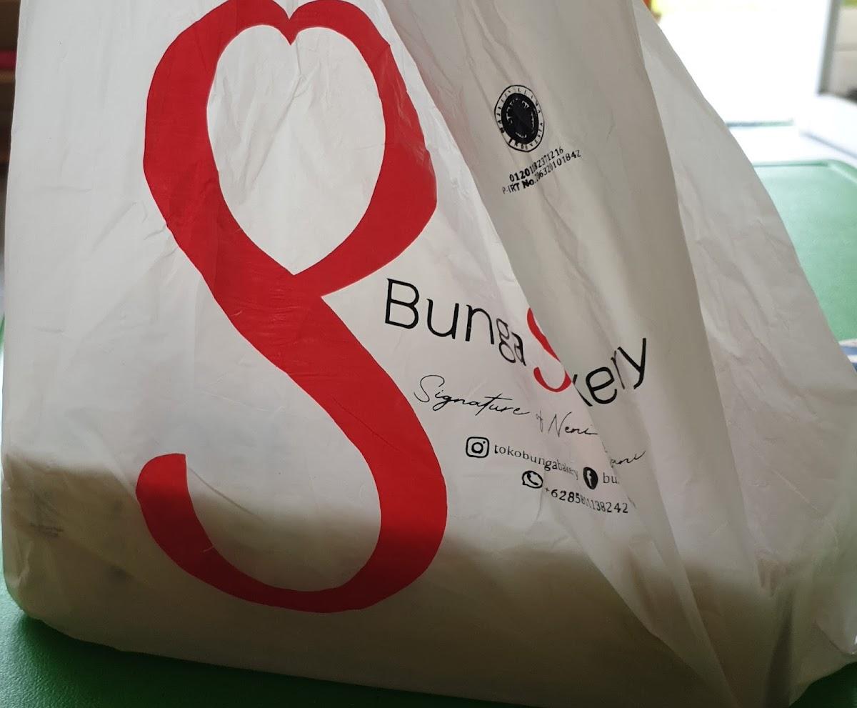 Bunga Bakery Dramaga, Indonesia - Restaurant reviews