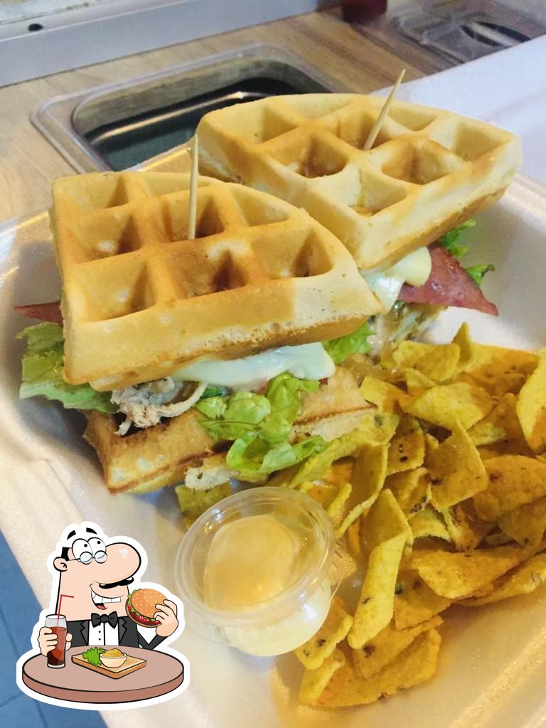 La Waffleria buga food restaurant, Buga