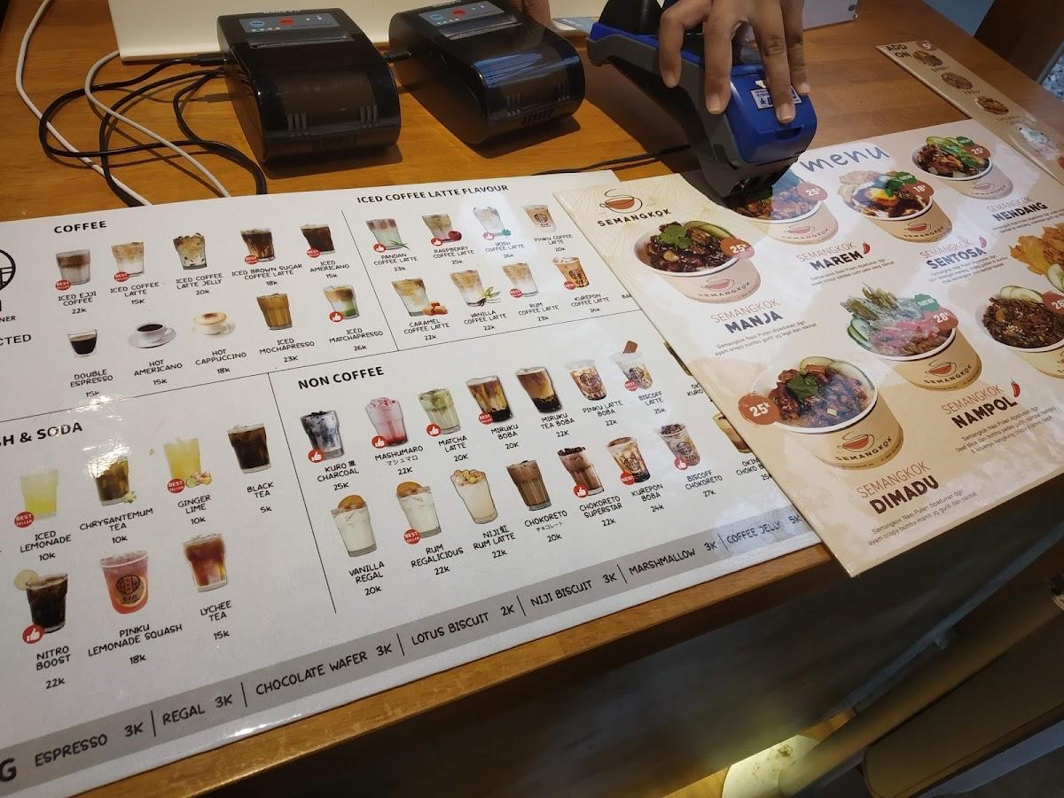 Carta de Ejji Coffee Corner, Madiun
