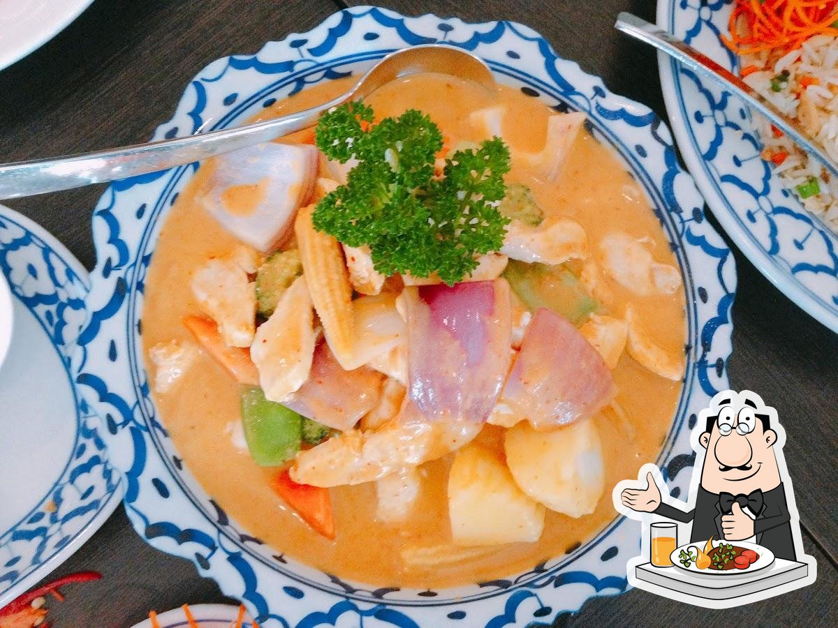 Saigon Palace Restaurant, 1a/1 Bouvard Walk in Clarkson - Restaurant ...