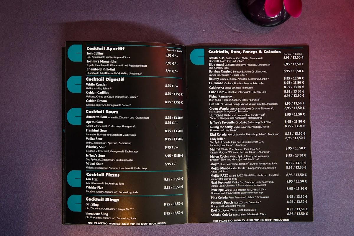 Speisekarte von HELIUM | CONTEMPORARY CAFÉ & BAR CONCEPT, Frankfurt am ...