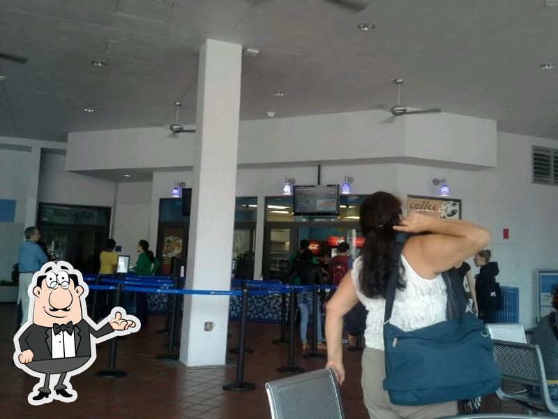 Off The Grille (MDC Wolfson Cafeteria) in Miami - Restaurant reviews