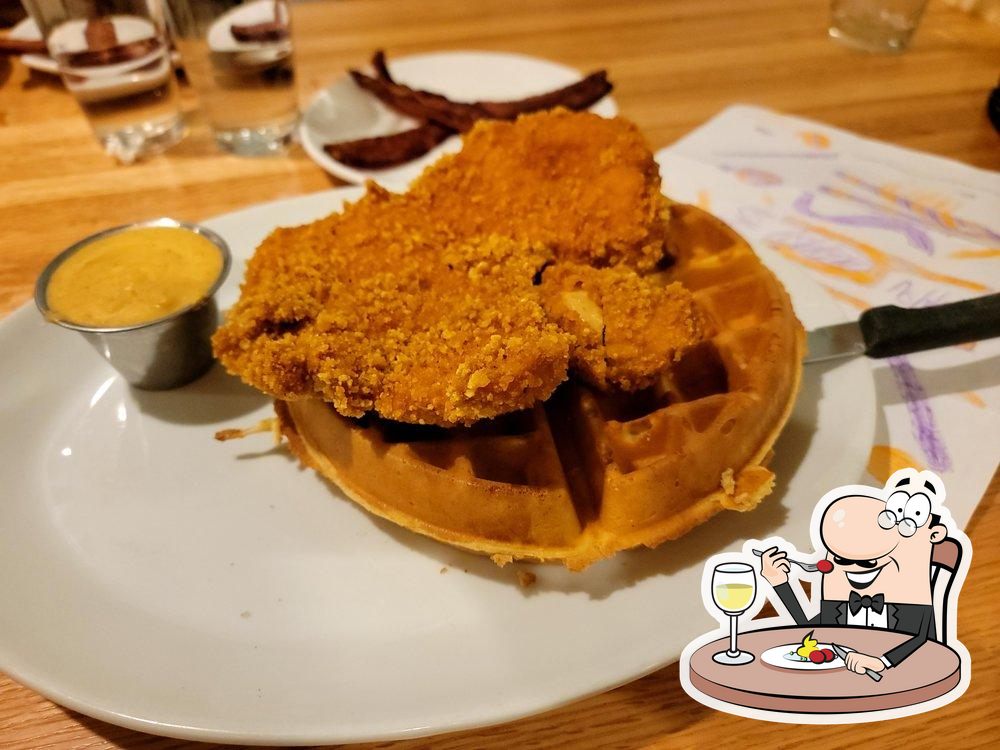 Mad Rooster Cafe in Kenosha - Restaurant menu and reviews