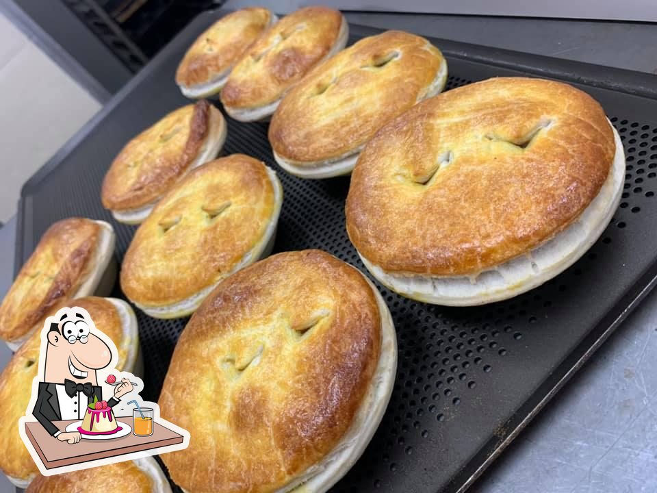 Hunter street bakery in Brassall - Restaurant reviews
