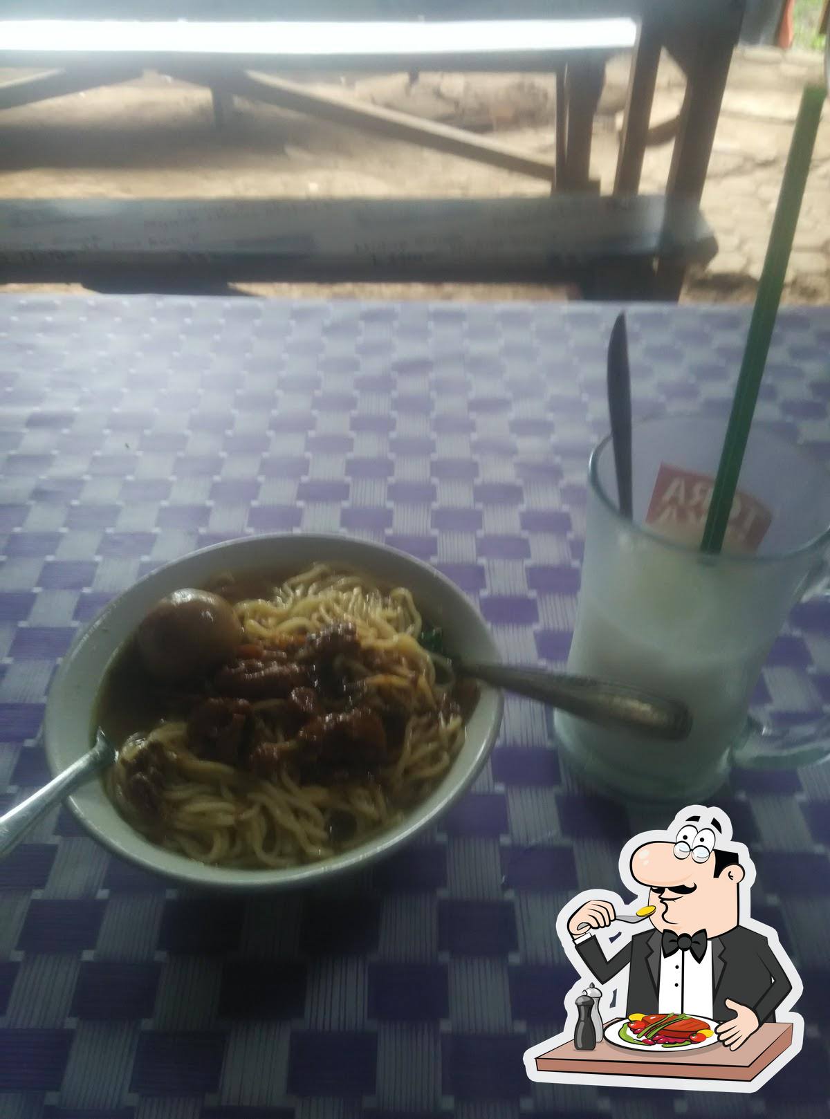 Es Degan Pak Yuli restaurant, Malang - Restaurant reviews