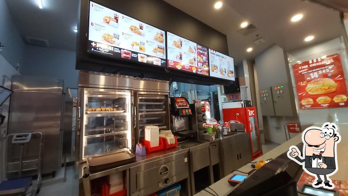 Restaurante KFC Transmart Lampung, Bandar Lampung - Opiniones del ...