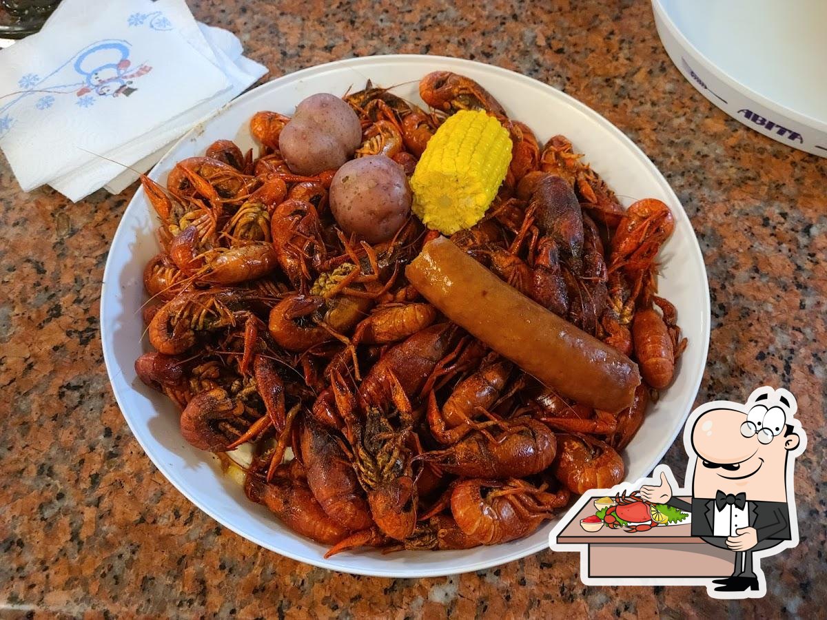 Crawfish Palace, 1865 US-80 in Red Chute - Restaurant reviews