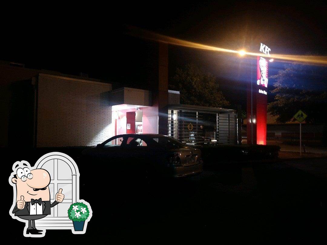 KFC Fairy Springs, 15 Fairy Springs Rd in Rotorua - Restaurant menu and ...