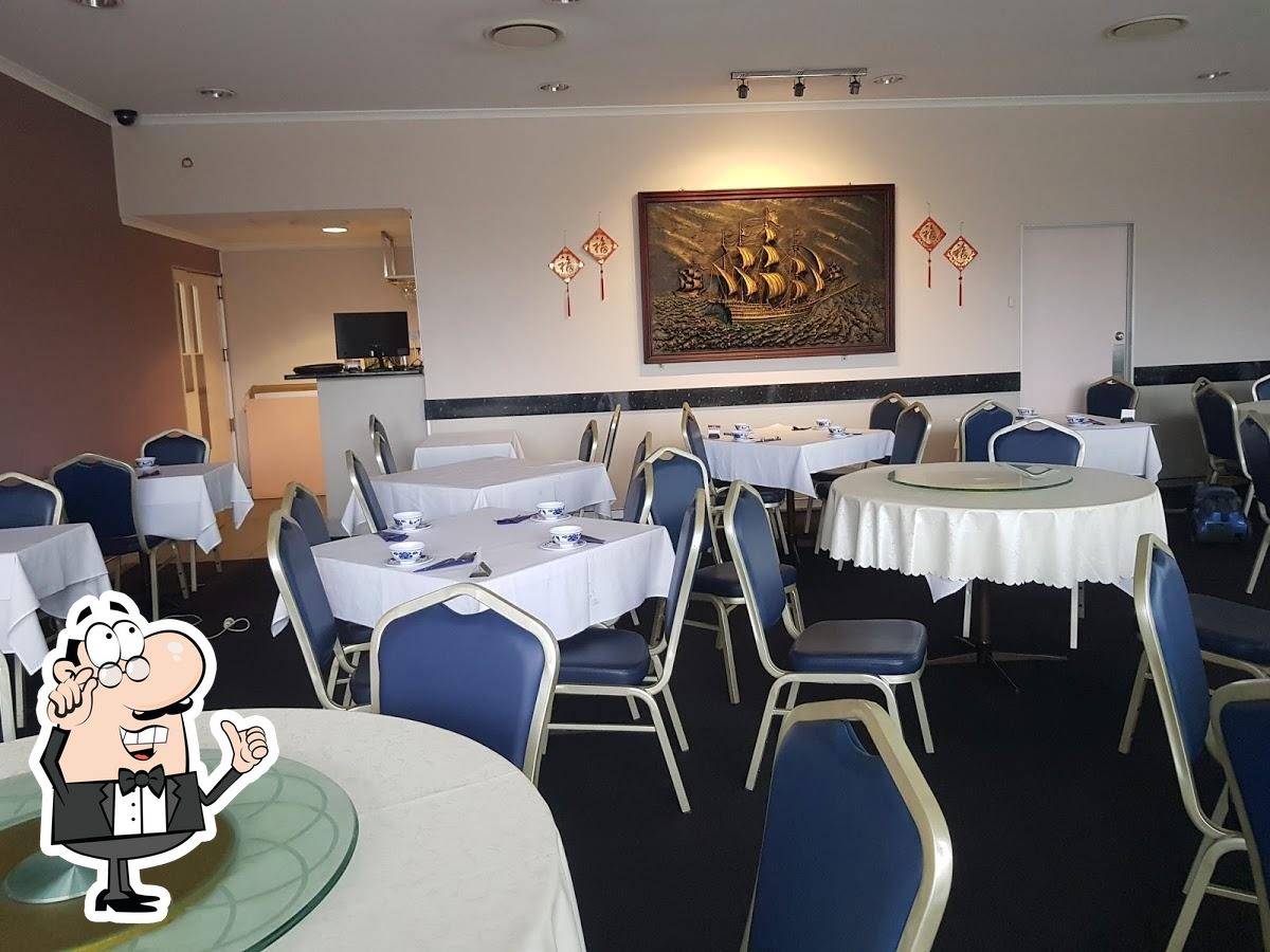Golden Horse Chinese Restaurant, 92 Morayfield Rd in Caboolture ...