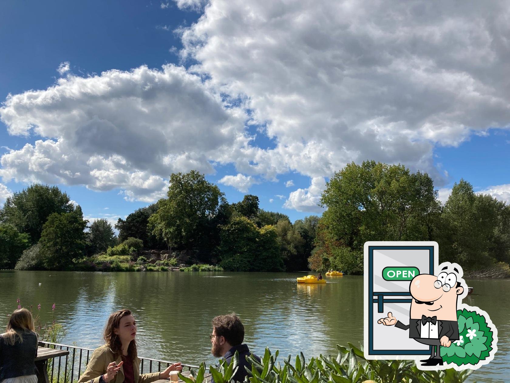 Pear Tree Cafe, Lakeside Cafe Battersea Park in London - Restaurant ...