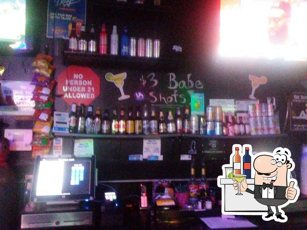 The Break Room Bar Long Beach in Long Beach - Restaurant reviews