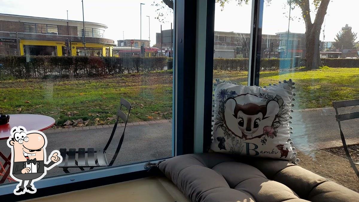Roj Cafe, Common Park, Roj Cafe Ducketts in London - Restaurant reviews