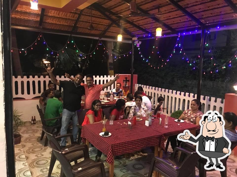 The Meeting Bar And Restaurant, Arpora - Restaurant menu and reviews
