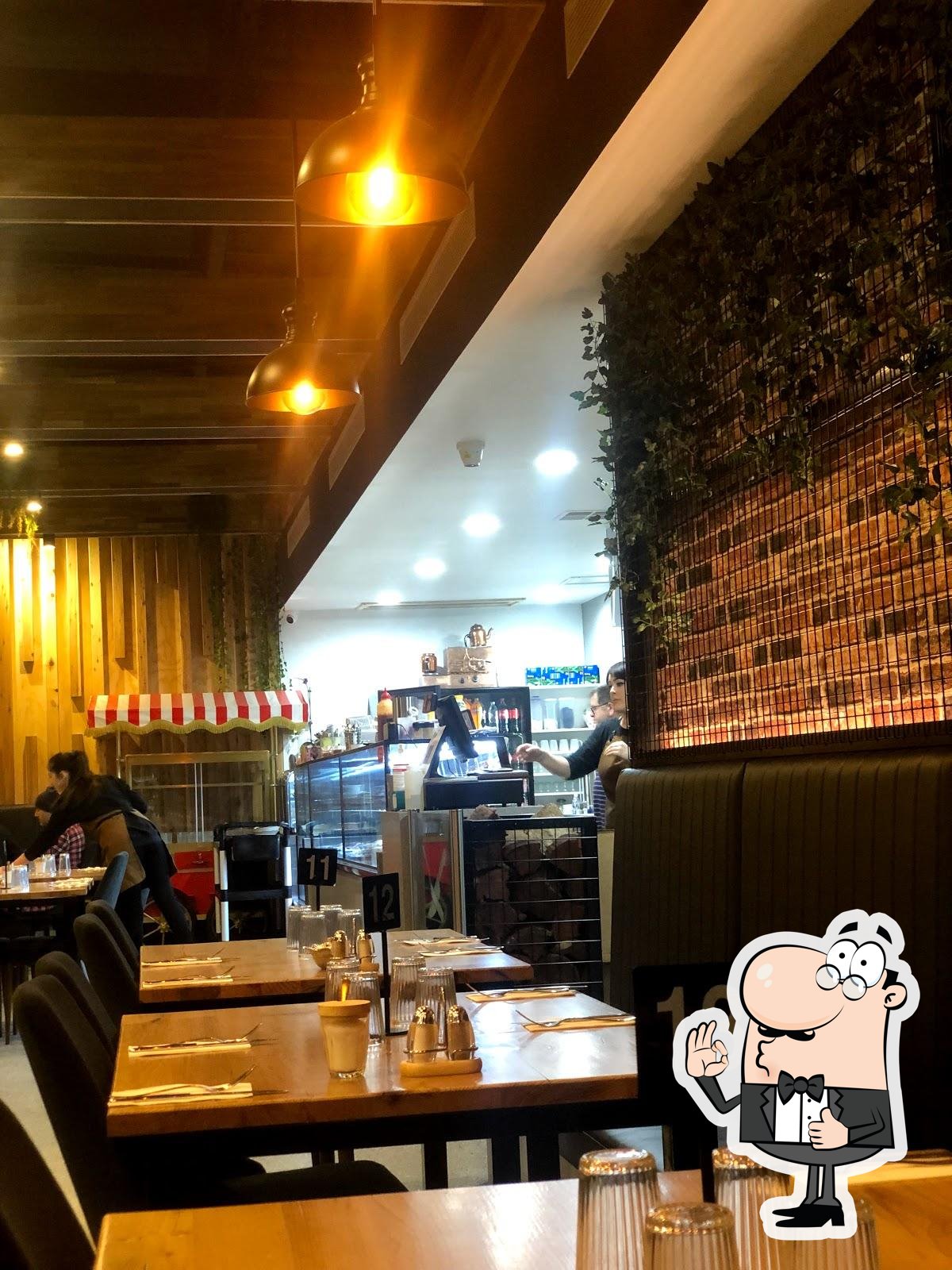 Usta Restaurant in Greenvale - Restaurant reviews
