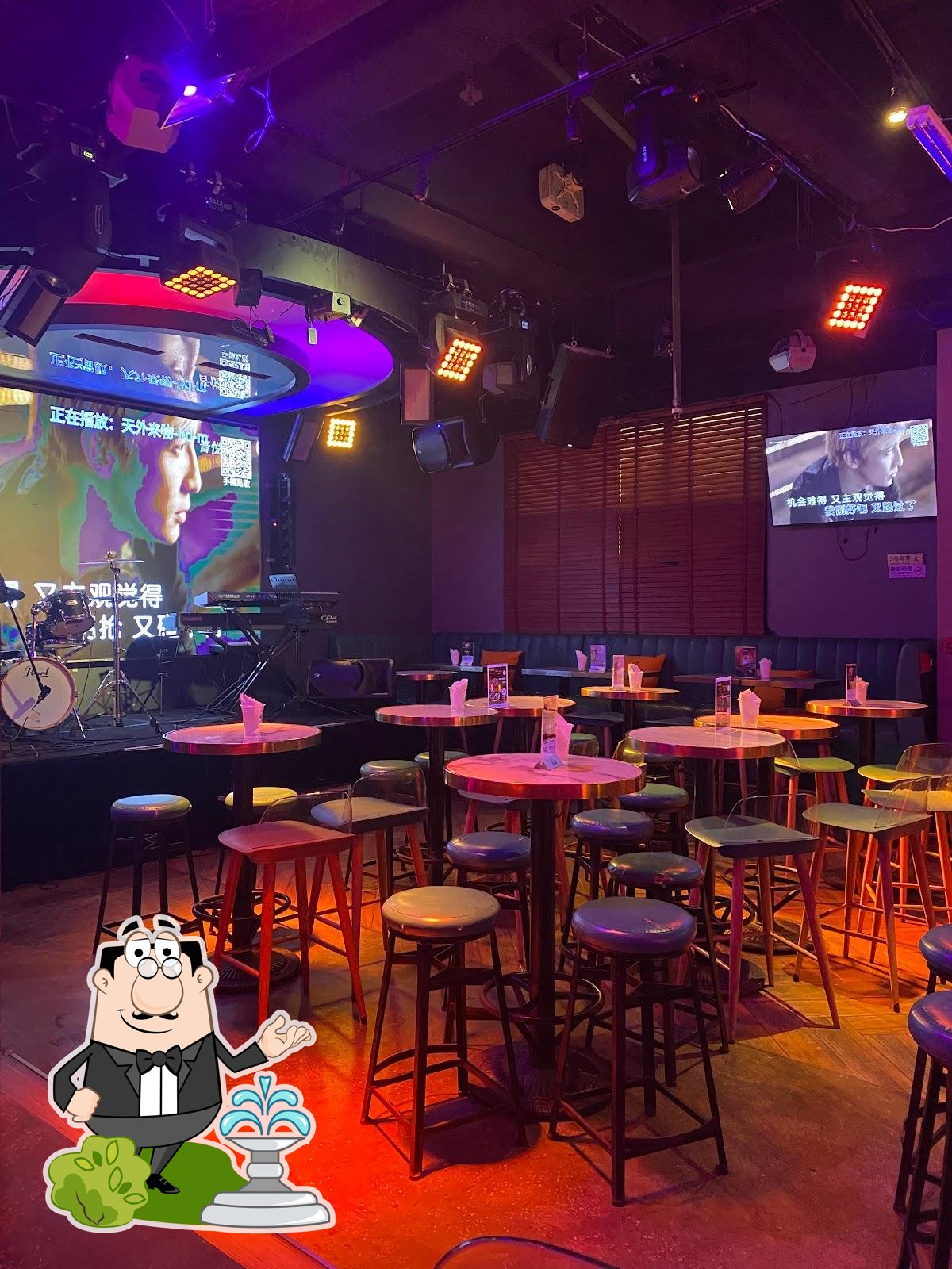 Wavy Bar & Restaurant, Hong Kong - Restaurant reviews