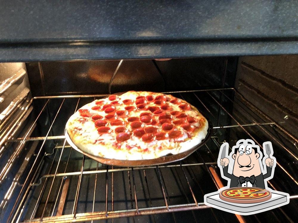 Fiori's Pizzaria in Pittsburgh - Restaurant menu and reviews