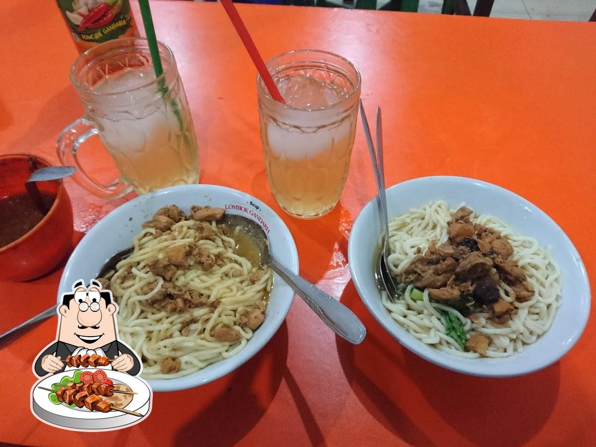 Bakso Solo Pojok Mangli restaurant, Jember - Restaurant reviews