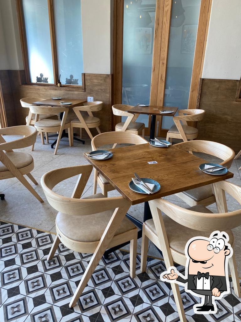AuthentiQ Bar & Restaurant, Durban - Restaurant menu, prices and reviews