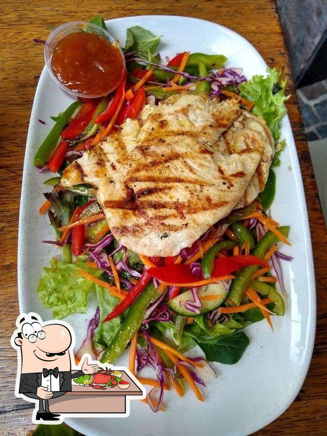 Pontoon Bar, Cockle Bay Wharf, Wheat Rd in Sydney - Restaurant menu and ...