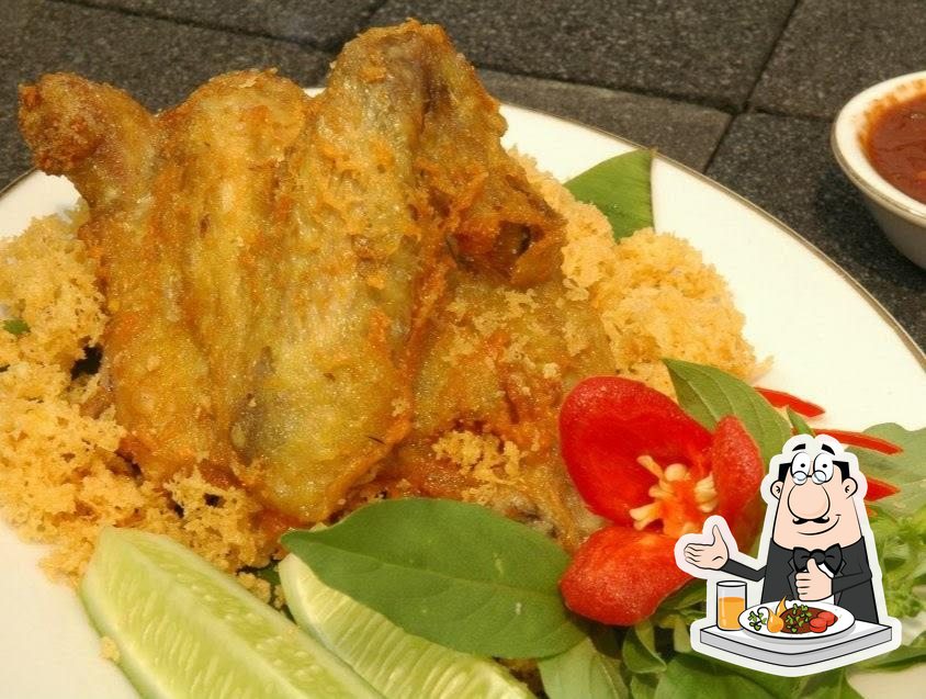 Restoran Pringsewu Cipali Km 101 restaurant, Subang, Jl. Tol Cikopo ...