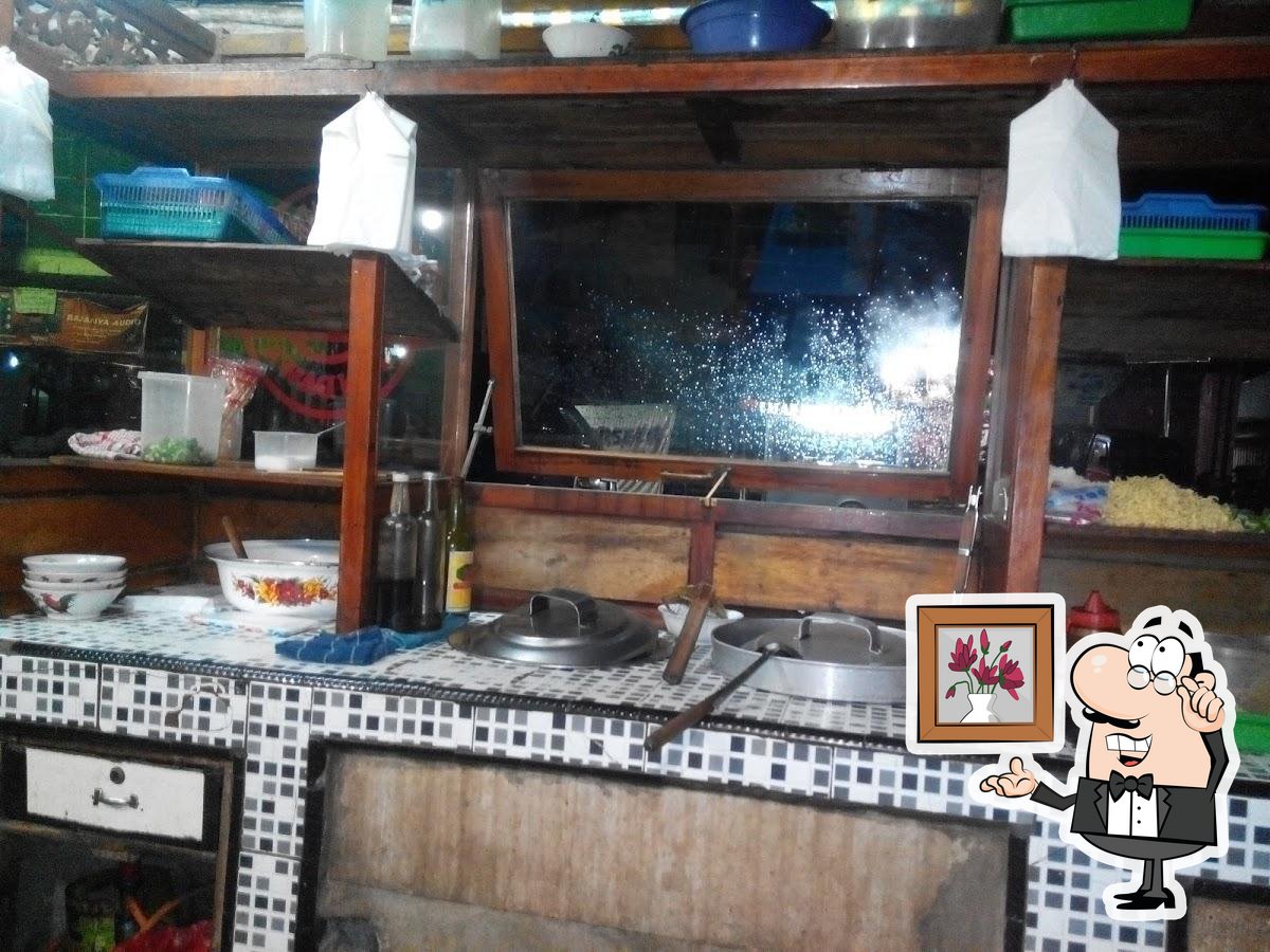 Bakso Rudal Pandawa 2 restaurant, Indonesia - Restaurant reviews