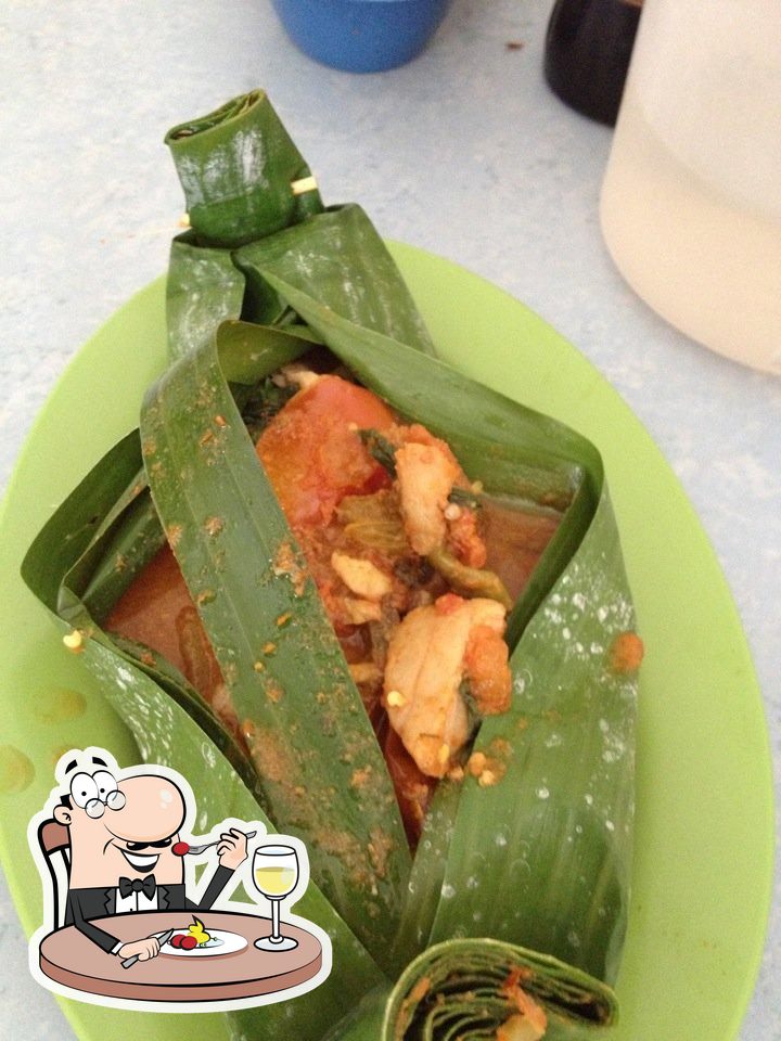 Warung & Pepes Ikan Serui restaurant, Makassar, Jl. Serui No.19 ...