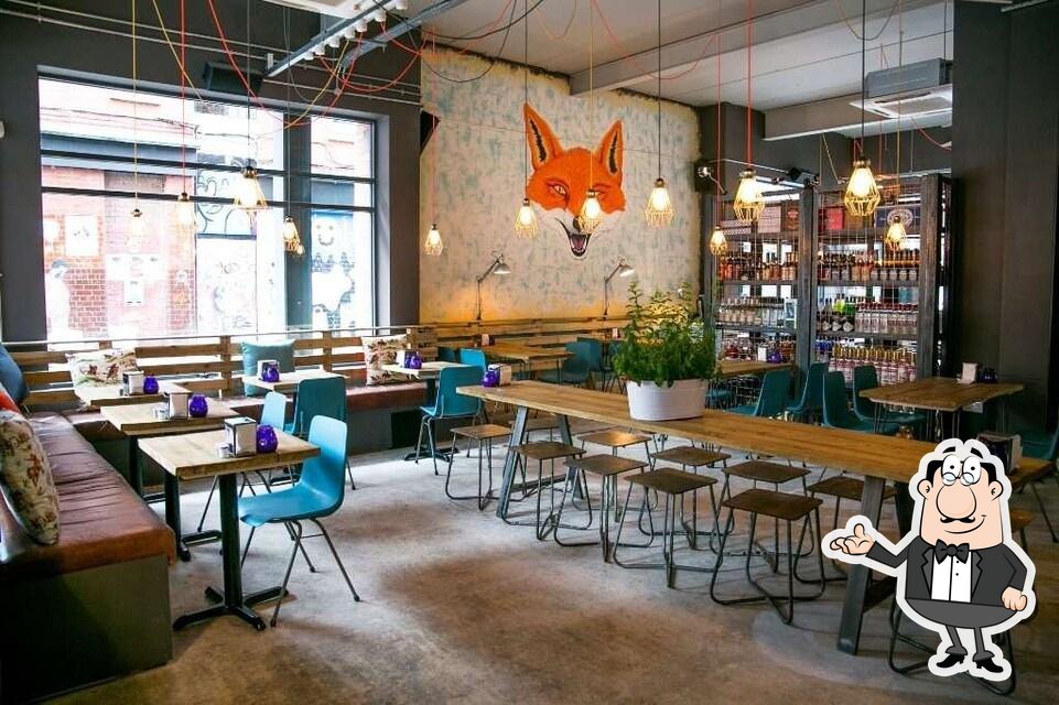 Yard & Coop Manchester in Manchester - Restaurant menu and reviews