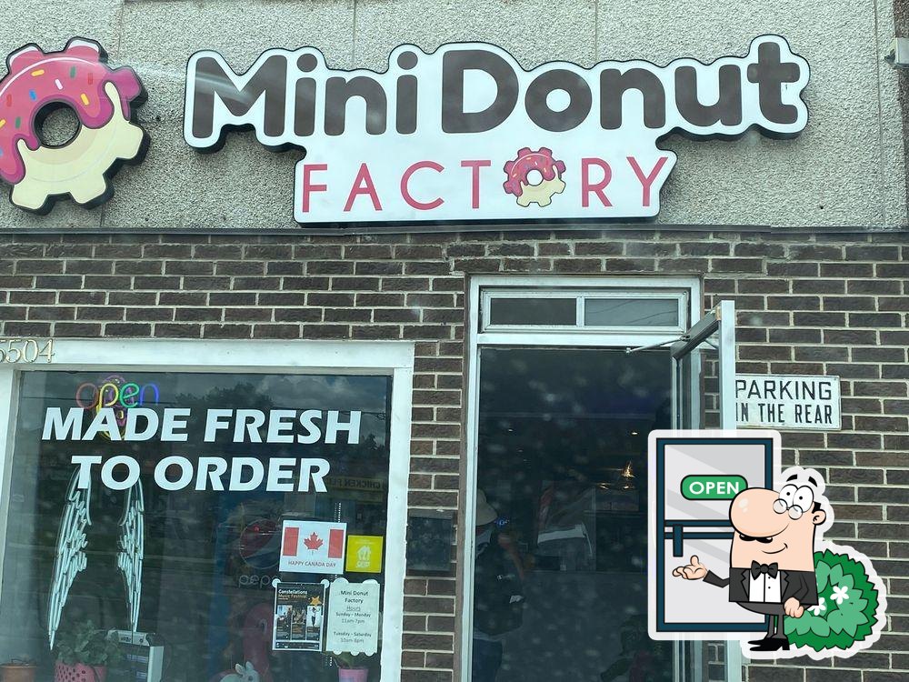 Mini Donut Factory, 15504 Yonge St in Aurora - Restaurant reviews