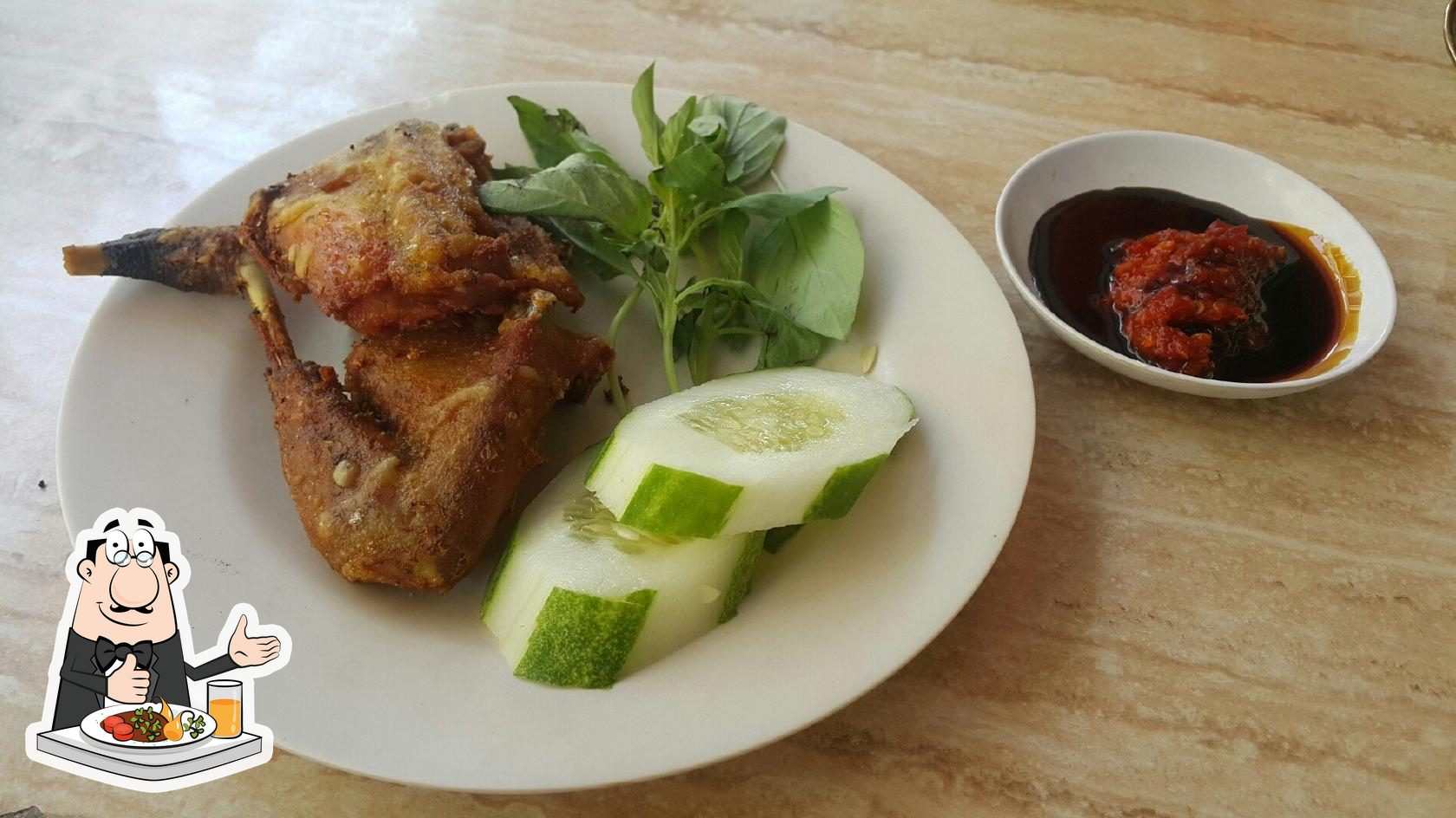 Ayam Goreng Gringging Lombok restaurant, Wedoro, Ruko Gateway Blok A No ...