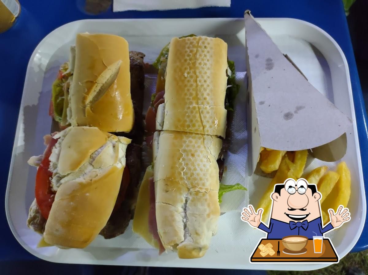 Food Truck Carlitos pub & bar, Norberto de la Riestra - Restaurant reviews