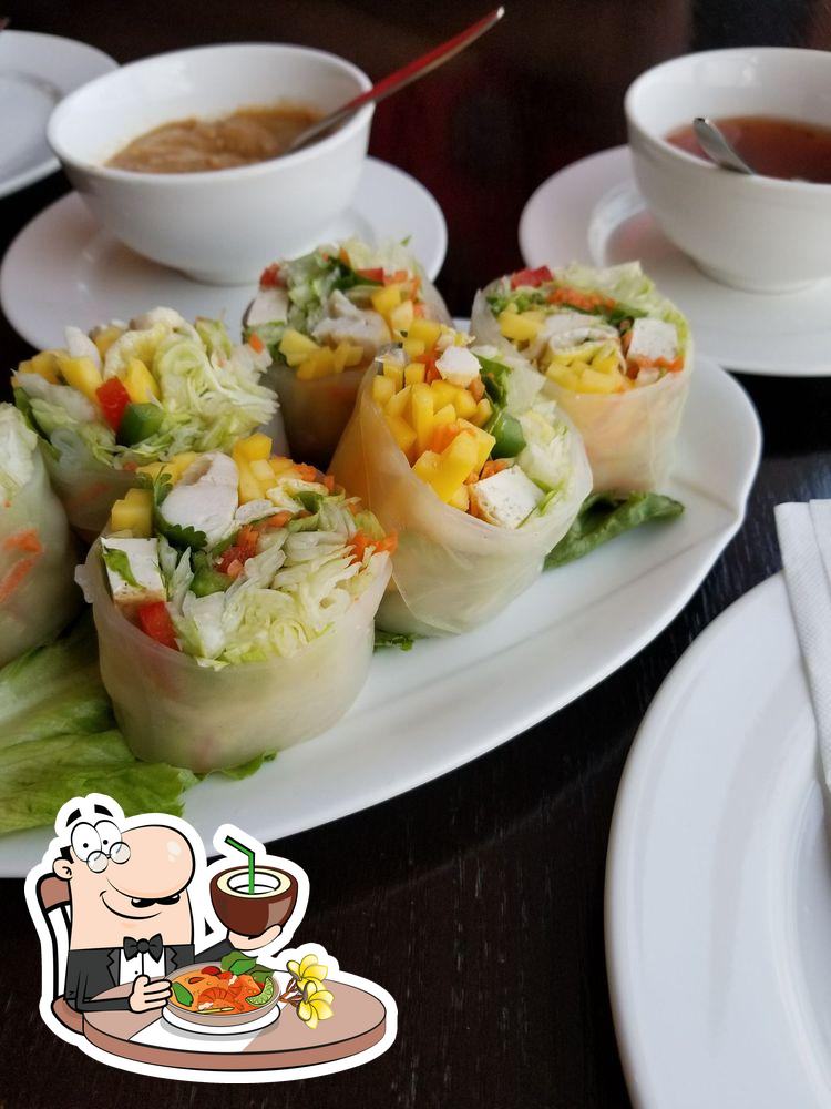 Red Chilli Thai in Toronto - Restaurant menu and reviews