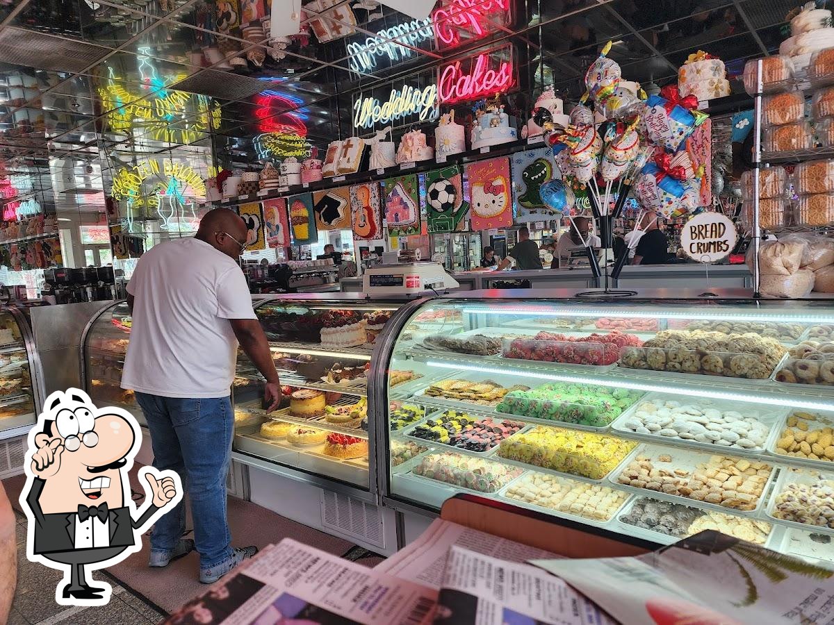 Luberto's Pastry Shop, Revere - Restaurant menu, prices and reviews